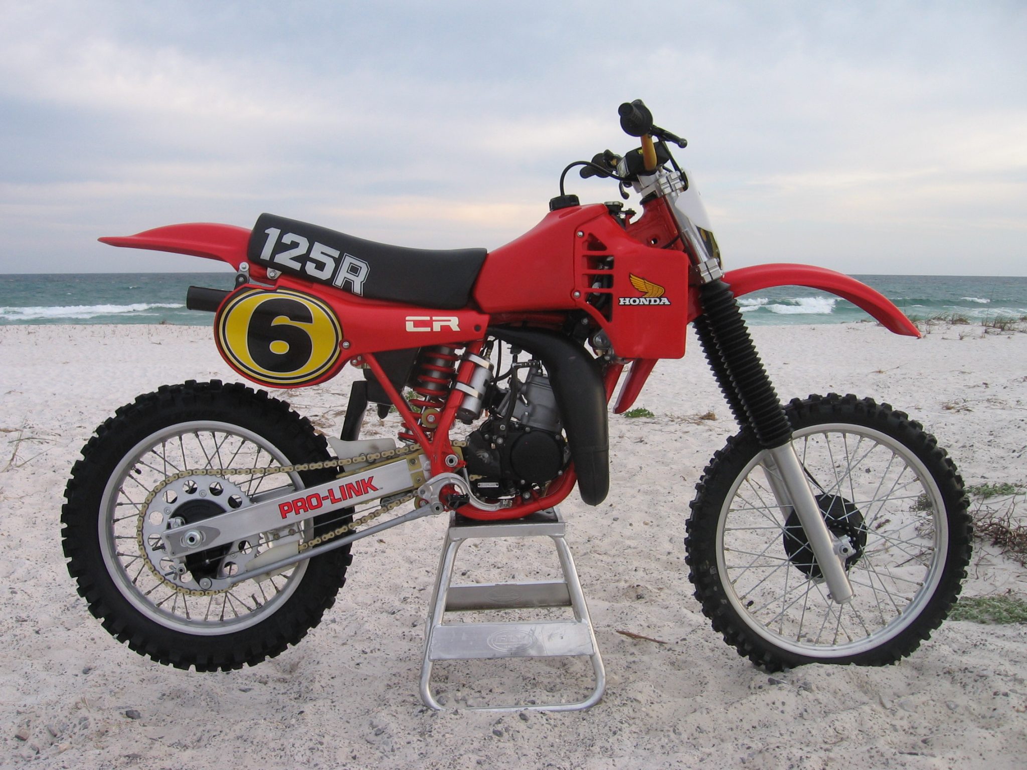 Honda CR125R 1982 – VMX Magazine
